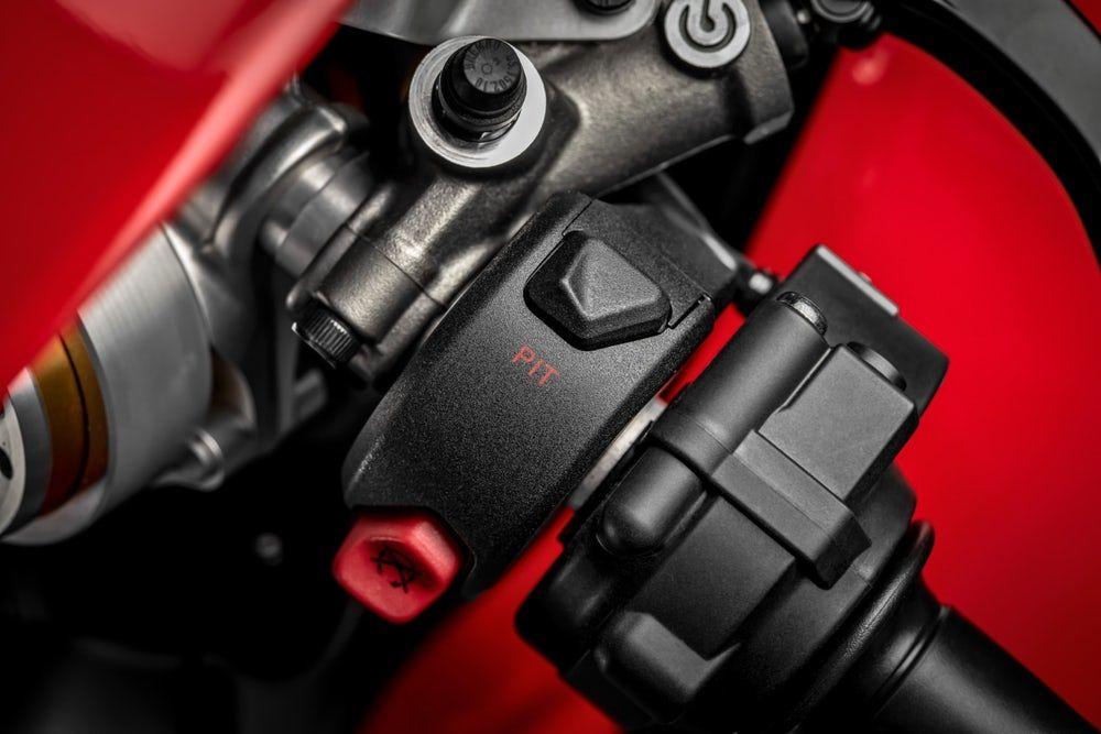 Pit limiter Panigale V4 - Elektronik - Duc-hub